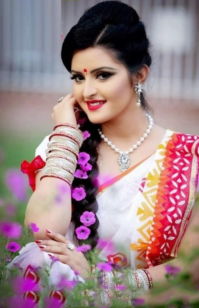 Top 5 Most Beautiful Hottest Bangladeshi Actresses_国际_蛋蛋赞
